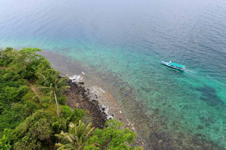 Ada Spot Foto Cantik di Pulau Mahitam Pesawaran Lampung