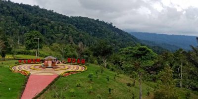 8 Pesona Kebun Raya Liwa Lampung Barat